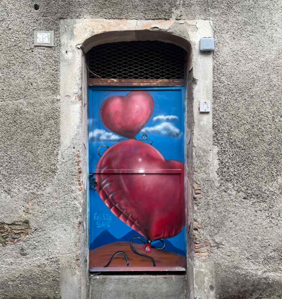 Sentiero Porte d’Artista: a Marcellinara, fino al 10 agosto, le porte abbandonate del borgo ...